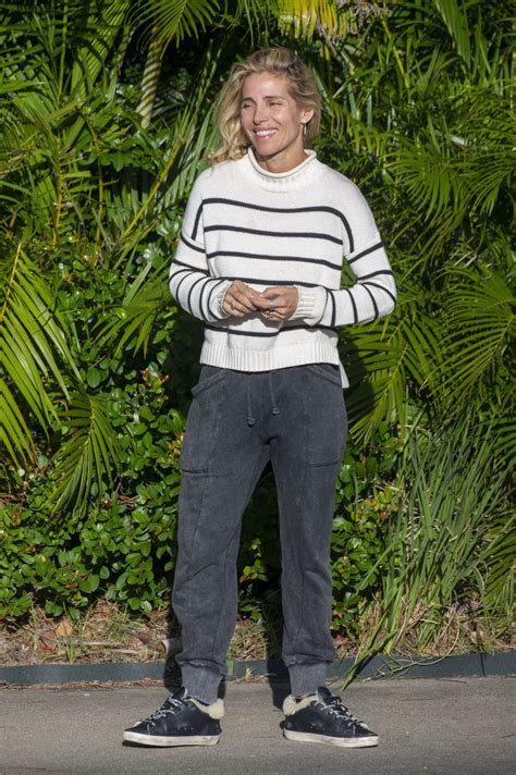 Elsa Pataky Makeup Free In Casual Outfit 05182020 • Celebmafia