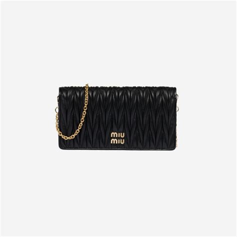 미우 미우 마테라쎄 나파 가죽 스마트폰 케이스 블랙 Miu Miu Kream