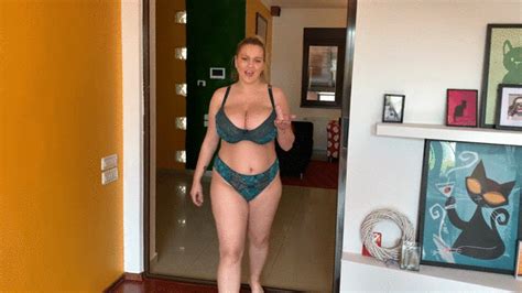 Dick Rating For Teeny Weeny Hugeboobserin Clips4sale