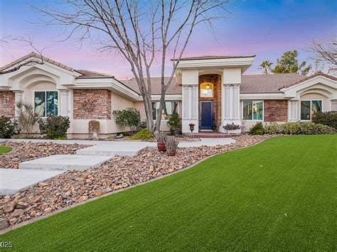 10032 Fox Springs Dr Las Vegas Nv 89117 Zillow