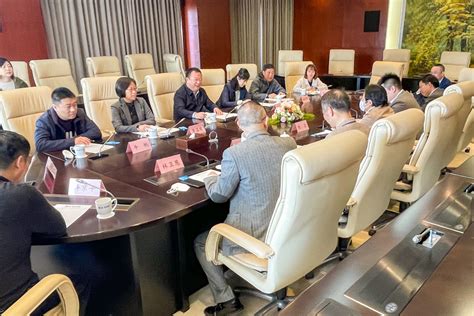 上海市工商联调研黄浦区光彩事业工作地方党派团体