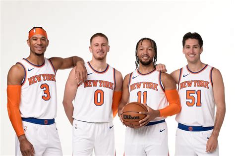 The Knicks Villanova Connection Is Nearly Unheard Of In Basketball Posting And Toasting