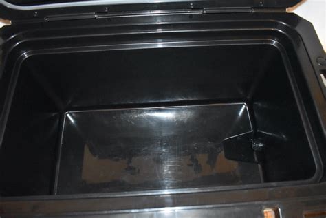 Igloo Imx 70 Qt Cooler Ice Chest Beige Or Khaki Black 49858 Nwt 34223498580 Ebay