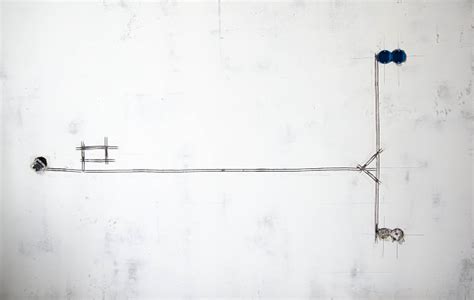 전기 배선 및 소켓 상자를 놓기 위해 콘크리트 벽에 홈 파기 텍스트 공간 복사 0명에 대한 스톡 사진 및 기타 이미지 0명 리노베이션 문자 Istock