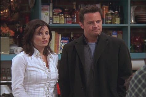 Friends The One Where Chandler Gets Caught 10 10 Friends Image 9829128 Fanpop