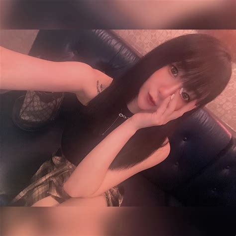 「王小姐」是中醫護理師 網朝聖狂刷1句 鏡週刊 Mirror Media