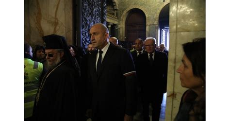 Президентът Румен Радев Неофит ни даде много важни уроци като народ