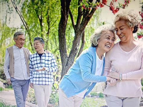 老年人旅遊新動向 每日頭條
