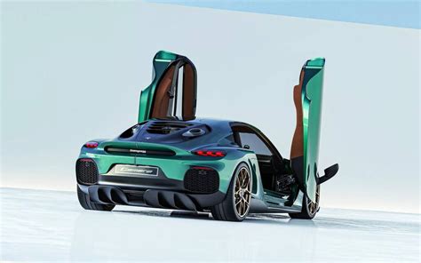 First Of 300 Koenigsegg Gemeras Arrives Packing Nearly 2300 Hp The Car Guide