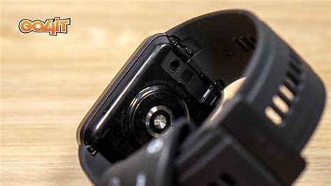 Huawei Watch D Review Smartwatch And Blood Pressure Monitor In One Device Royals Blue