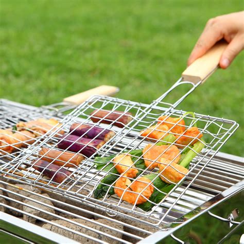 Barbecue Fish Grilling Basket Roast Meat Vegetable Bbq Tool With Wooden