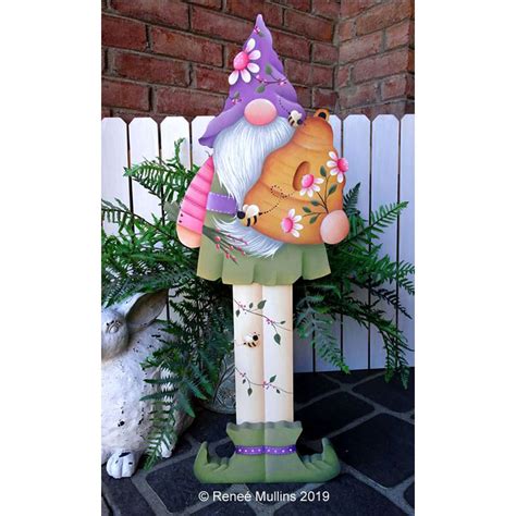 762 Garden Gnome Porch Greeter Pattern Plum Purdy