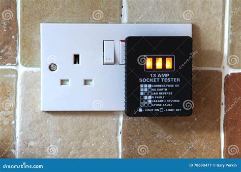 UK 13 Socket Tester Showing Plug Working Correctly Stock Image Image Of Interior England