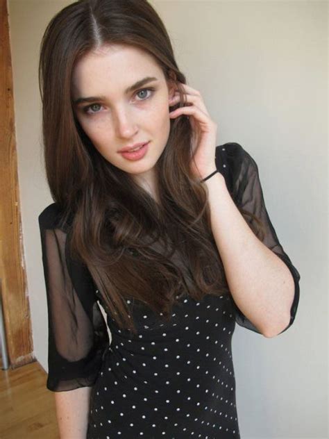 Pretty Girls 41 Pics