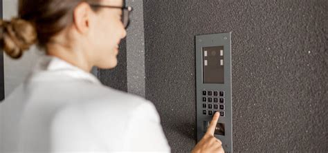 Intercom Systems Mantario Door Control