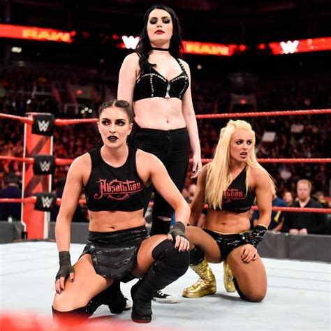 Photos Team Red Ladies Duke It Out In Preview Of First Ever Womens