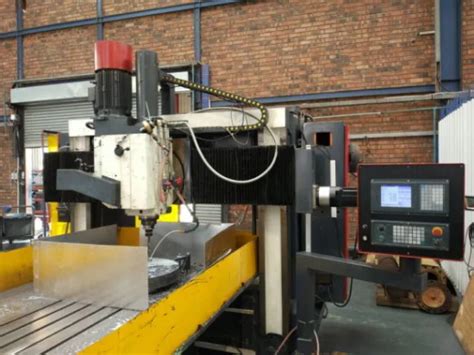 Low Cost With PLC Atc Function For Milling Machine Axis CNC Milling Controller As CNC Control