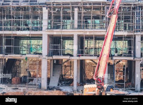 Technical Modern Telescopic Self Erection Crane Concrete Multi Storey
