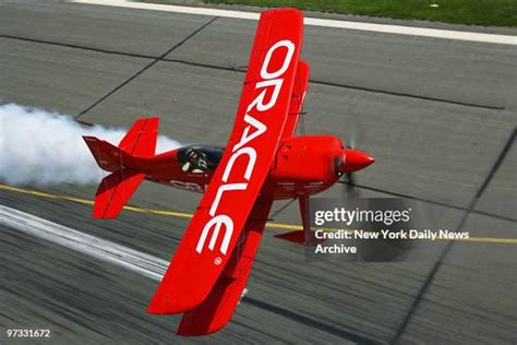 Sean Tucker Oracle Photos And Premium High Res Pictures Getty Images