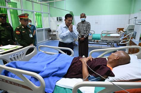 နိုင်ငံတော်စီမံအုပ်ချုပ်ရေးကောင်စီဥက္ကဋ္ဌ နိုင်ငံတော်ဝန်ကြီးချုပ် ဗိုလ်ချုပ်မှူးကြီးမင်းအောင်လ