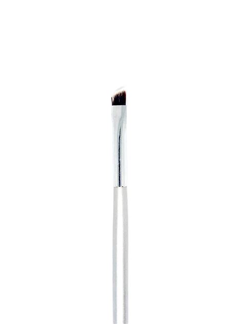 Professional Makeup Brush The Angle Brush Of Choice Advanced