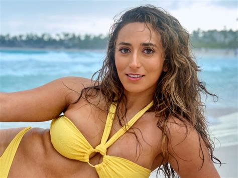 Hot Sexy Brooke Haven Bikini Pics