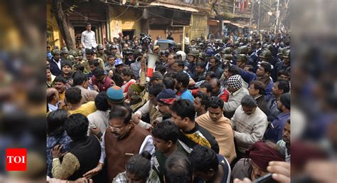 West Bengal Panchayat Polls West Bengal Veteran Cpm Leader Assaulted