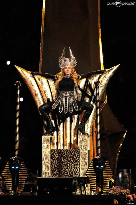 Madonna Lors Du Halftime Show Du Super Bowl à Indianapolis Le 5