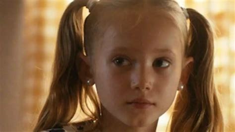 Stranger Things Enthusiasts Surprised By A Detail As Original Holly