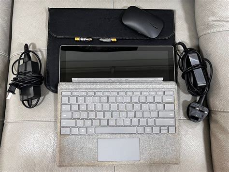Microsoft Surface Pro Intel I5 256g Computers And Tech Laptops And Notebooks On Carousell