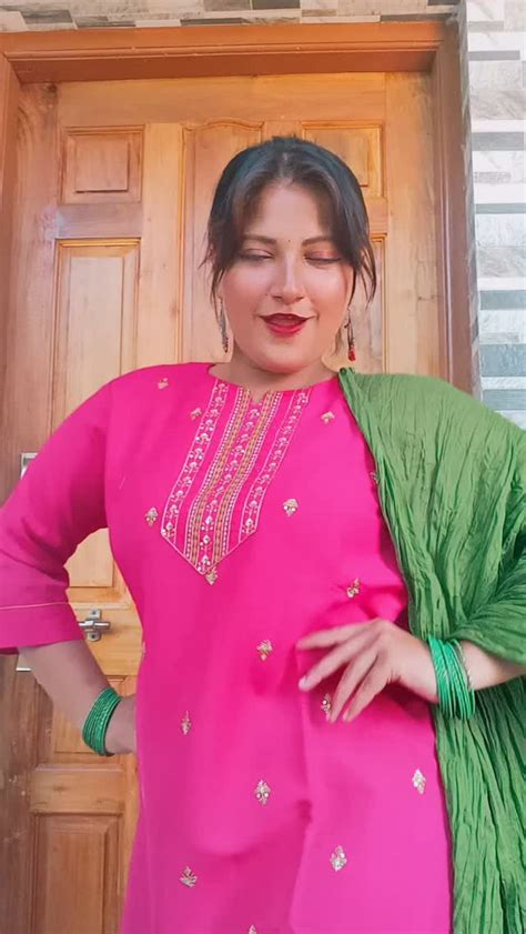 Instagram Video By Mishti💕 • Feb 7 2025 At 1051 Pm