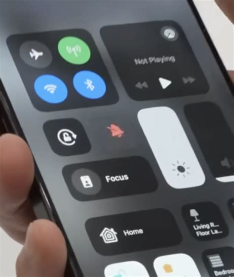 mute button in control center macrumors forums