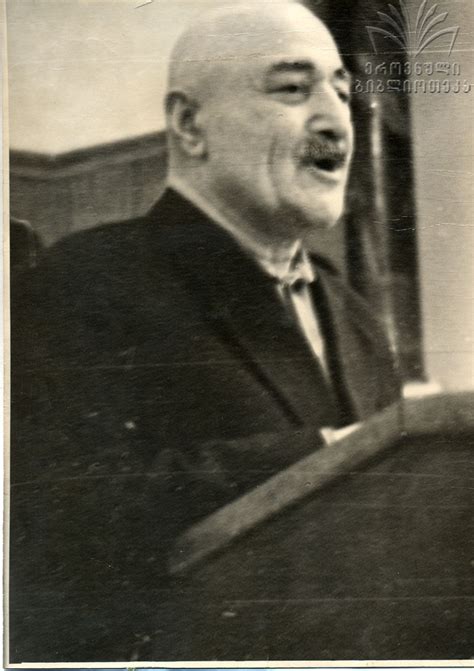 Iverieli უშანგი ობოლაძის წიგნის აკაკი და ახალგაზრდობას საჯარო განხილვა კ მარქსის სახელობის