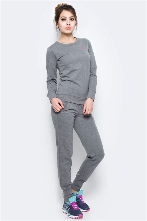 Костюм спортивный женский Asics Sweater Suit