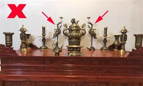 Đừng đặt Hoa Cúc Trên Bàn Thờ Mãi Nữa Hãy Dùng Loại Hoa Cúng Này đảm