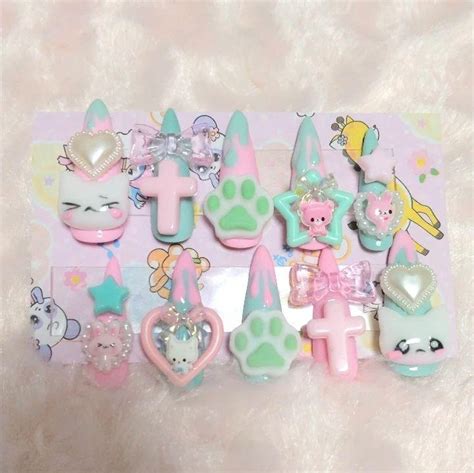 ネイルチップ 平成女児 量産型 ピンク みどり ミントグリーン ねこ メルカリ