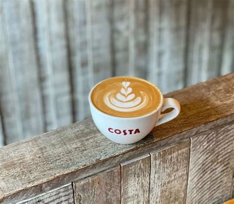 Costa Coffee Has Introduced Vegan Whipped Cream Across The Uk Vegan Karinokada