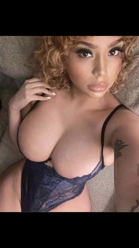 Sexy Ass Self Shooter Vol 12 Shesfreaky