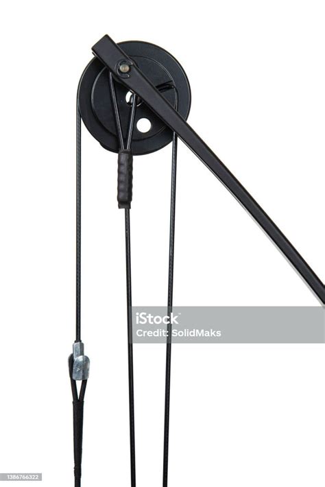 스포츠와 엔터테인먼트를 위한 현대적인 복합 활의 일부를 클로즈업합니다 흰색 배경에서 격리합니다 0명에 대한 스톡 사진 및 기타 이미지 Istock