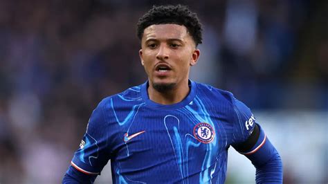 Man United Fans Make Brutal Point As Jadon Sancho Struggles Badly In Chelsea Loss At Liverpool