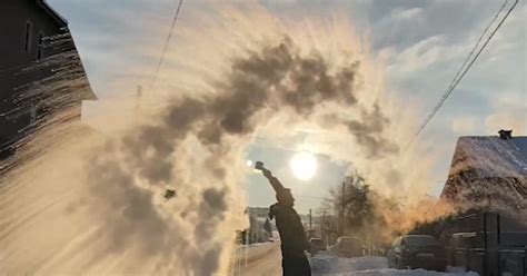 Експеримент в Трънско Николай Василковски направи зрелище на 21 градуса ВИДЕО