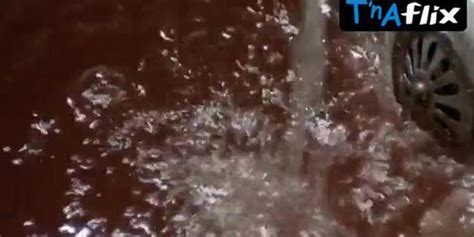 Jacqueline Bisset Breasts Scene In The Mephisto Waltz