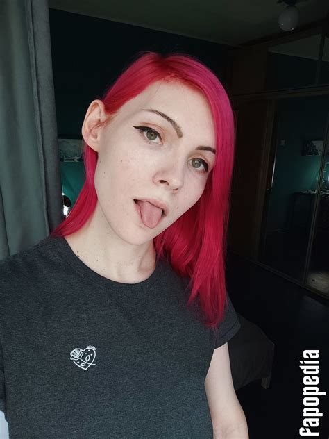 Alice Redfox Nude Onlyfans Leaks Photo 2177931 Fapopedia