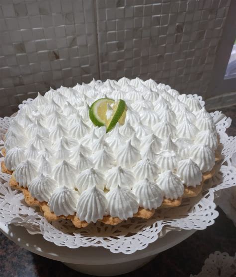 LEMON PIE R Baking