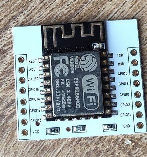 Hacking Together A Dirt Cheap LoRa Device