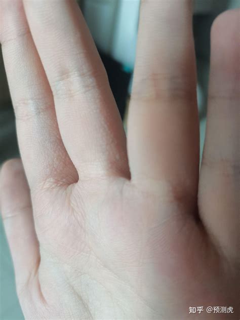 想知道这是为什么？ 知乎