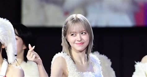 엔믹스 릴리 귀여운 하트로 [포토]