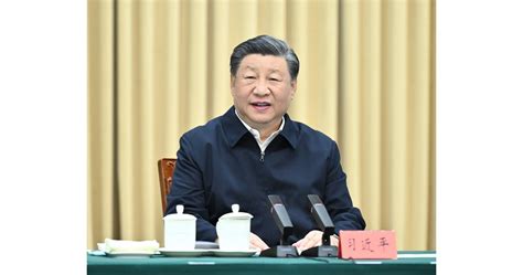 Си Дзинпин Синдзян трябва да се превърне в център на инициативата Един пояс един път