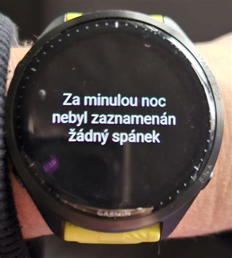 Jak resetovat hodinky Garmin tovární nastavení