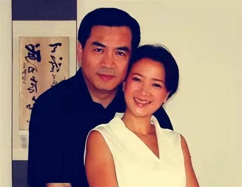 古典女子”何晴：从红得发紫到风光不再，她背后的故事太精彩何青刘伟父亲